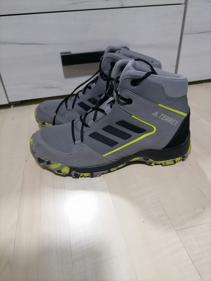 Adidas terrex cipele br. 39,5 Akcija!!!