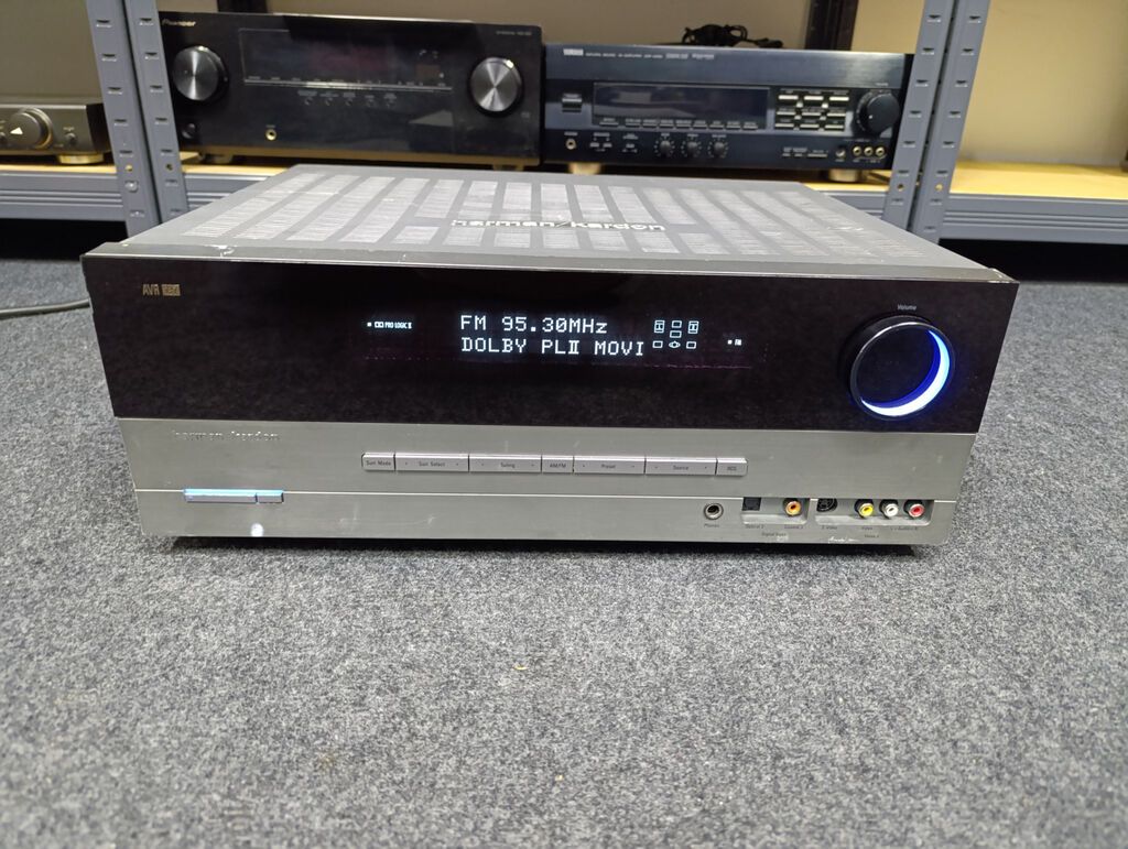 Harman kardon AVR 137/230 5.1 Channel Audio Video Receiver