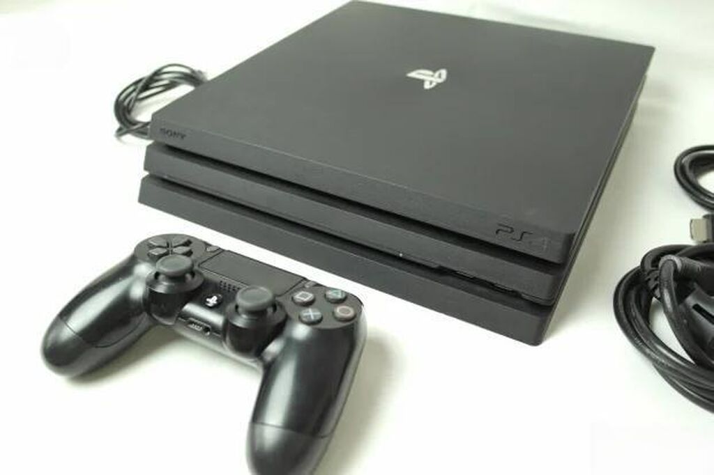 U ponudi je Sony PlayStation 4 Pro konzola (4K podrška). PS4 Pro nudi