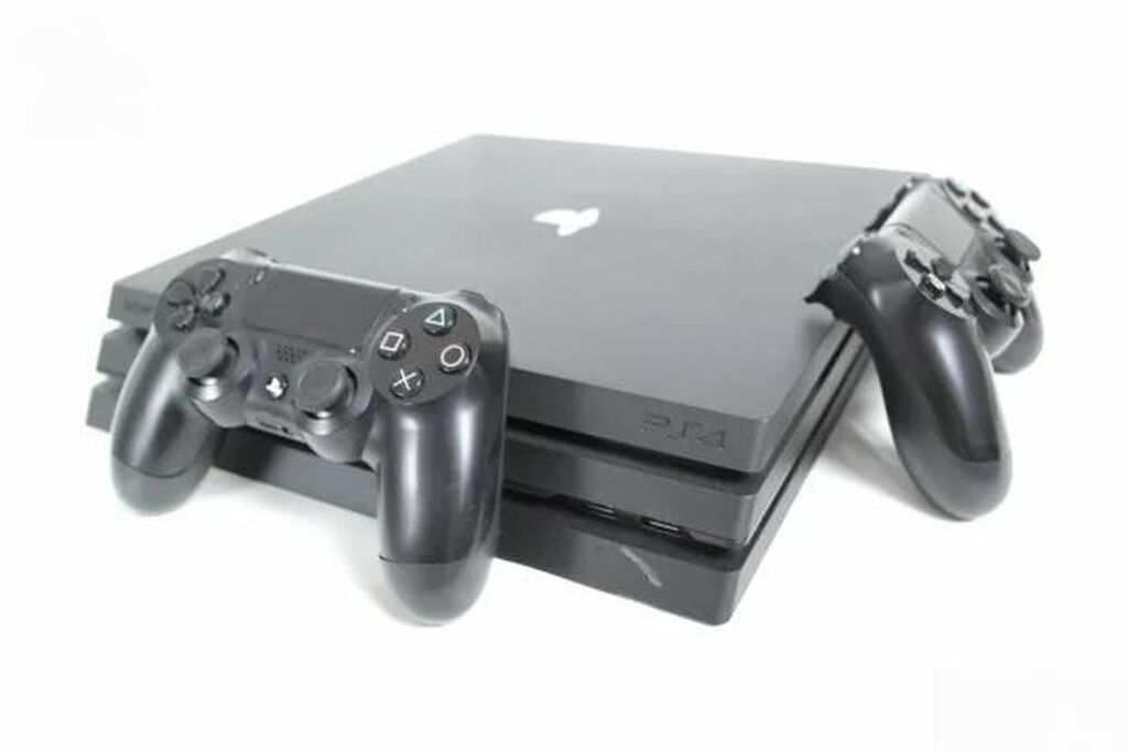 U ponudi je Sony PlayStation 4 Pro konzola (4K podrška). Konzola je u