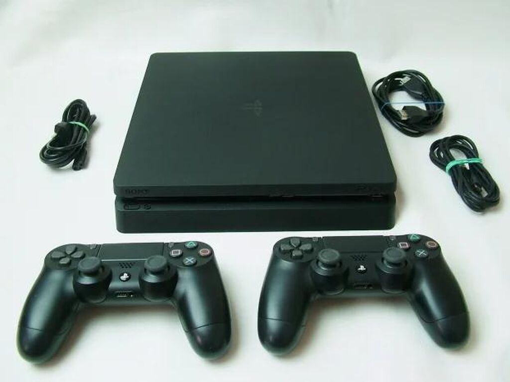 U ponudi Sony PlayStation 4 (Slim) konzola, najnoviji model sa 1TB