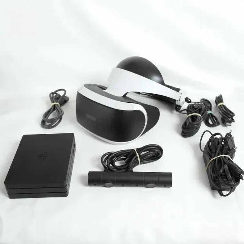 U ponudi Sony Playstation 4 VR Game Set. VR je polovan