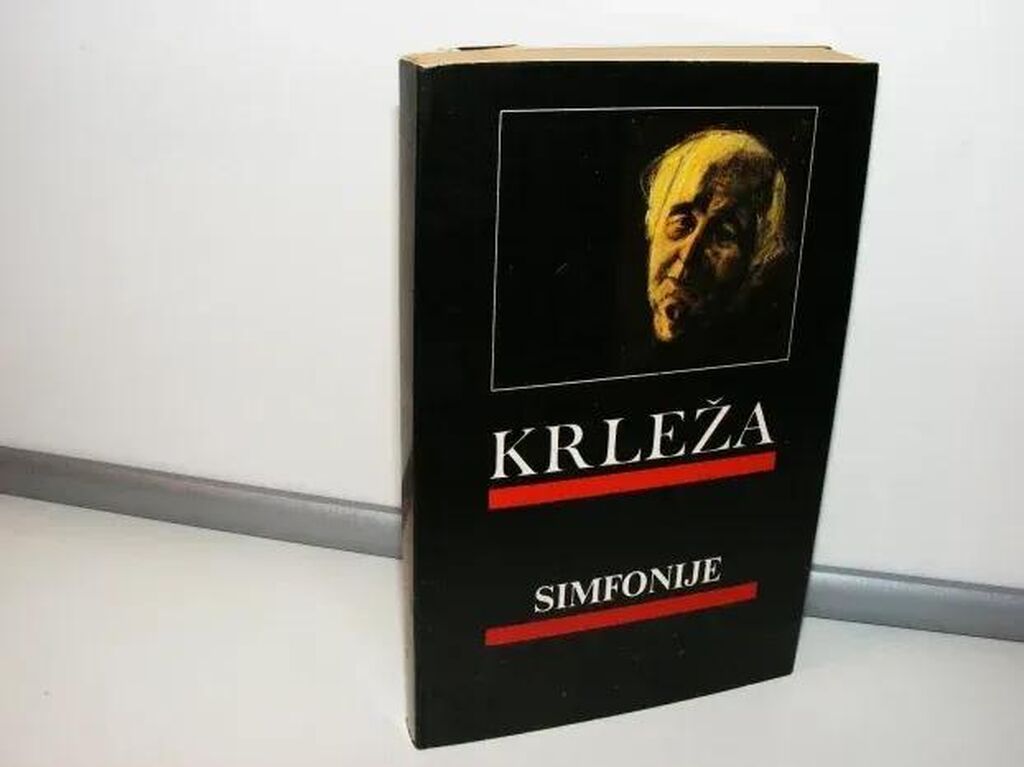 Krleža simfonije1989 sarajevomek povez 19,4 cmknjiga je očuvana
