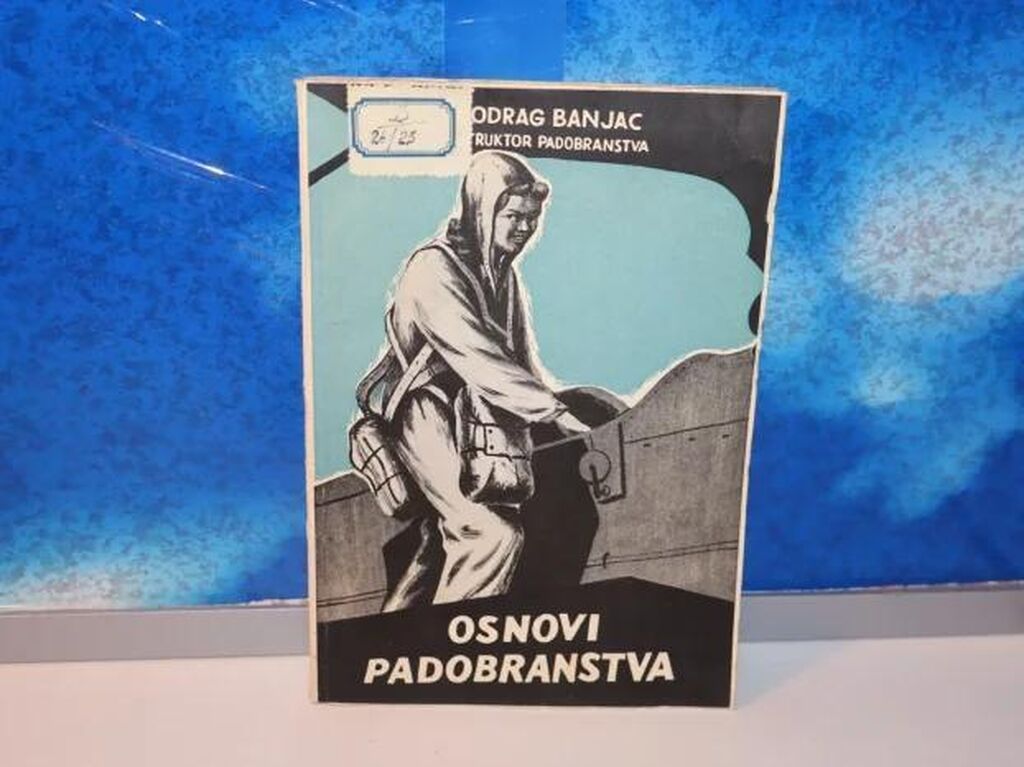 Osnovi padobranstva miodrag banjac1954 beogradotisnut pečat bivšeg