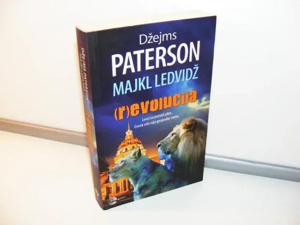 Dzejms Paterson i Majkl Ledvidz - RevolucijaIzdavac: Evro Giunti 2013