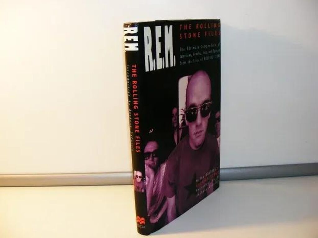 R. E. M. THE ROLLING STONE FILES1995 sidgwick &jacksonLanguage: