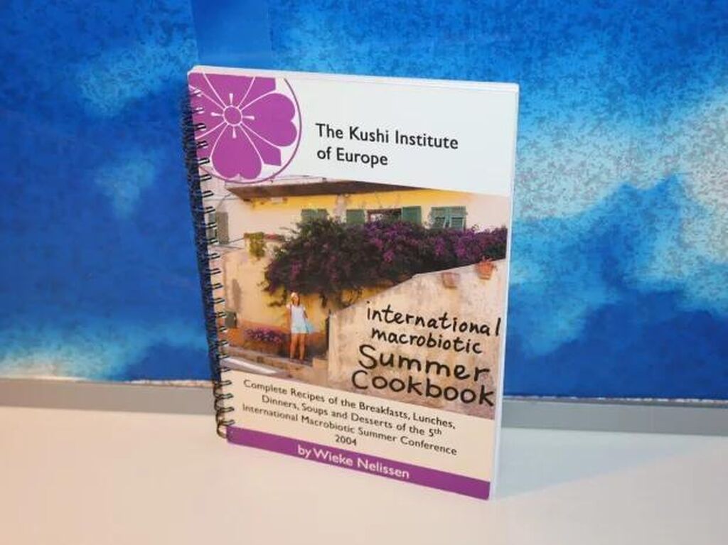 International macrobiotic summer cookbook Autoři Wiekethe kushi