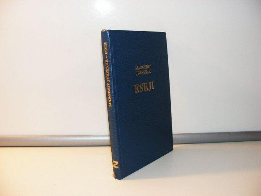 ESEJI Margerit Jursenarknjiževna zajednica novog sada 1991tvrd povez