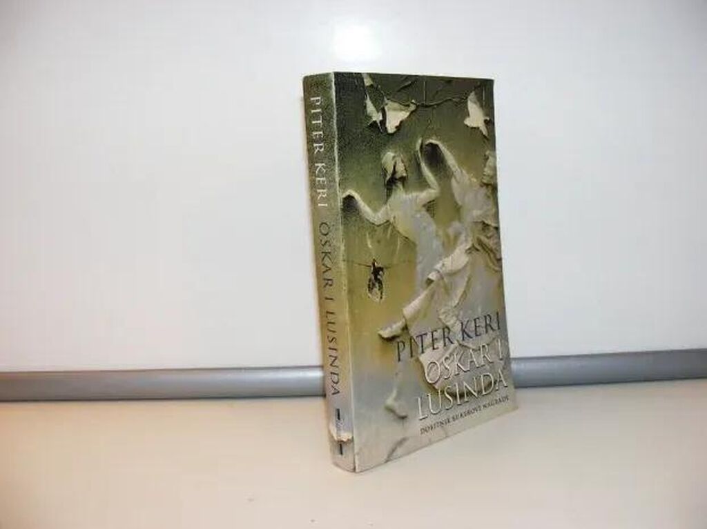 Oskar i lusinda piter keri2004 lagunastanje vrlo dobrobez nedostataka