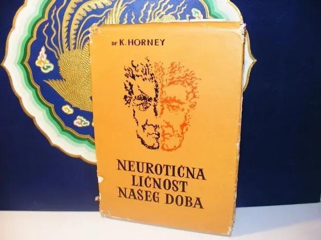 Neurotična ličnost našeg doba dr k. horney1970 grafički zavod