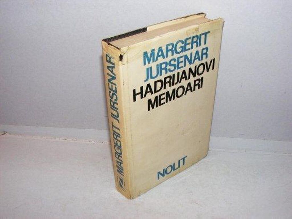 Hadrijanovi memoari margerit jursenar nolit 1983 oštećen zaštitni omot