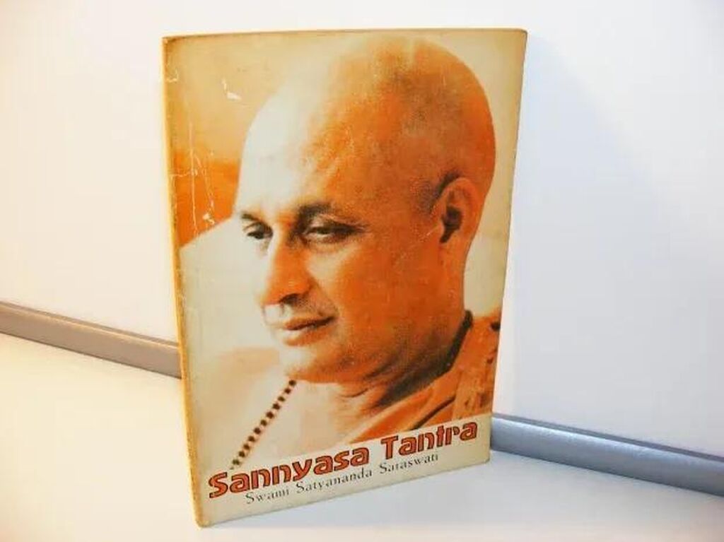 Sannyasa Tantra Swami Satyananda SaraswatiBiharska škola