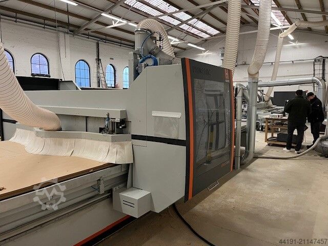 CNC machining centar
Holz-Her Dynestic 7507 10.7 push