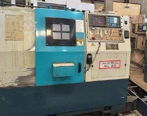CNC strug
Akira Seiki SL-30