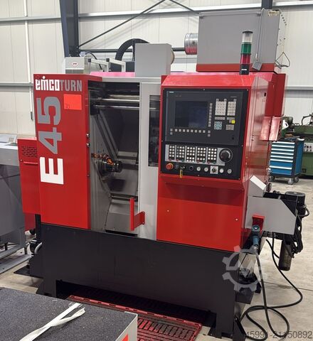 CNC strug
Emco EMCOTURN E45 with barfeeder