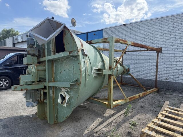 Konusni mikser 3500 litara
Nauta mix conische mixer 3500lt.