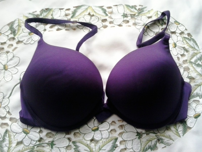H&M extra push up grudnjak 75B