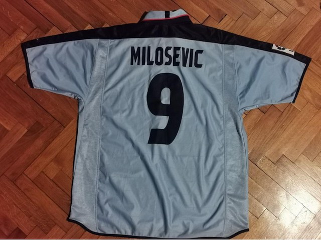 Fudbalski dres Celta de Vigo SAVO MILOSEVIC 9 UMBRO ORG