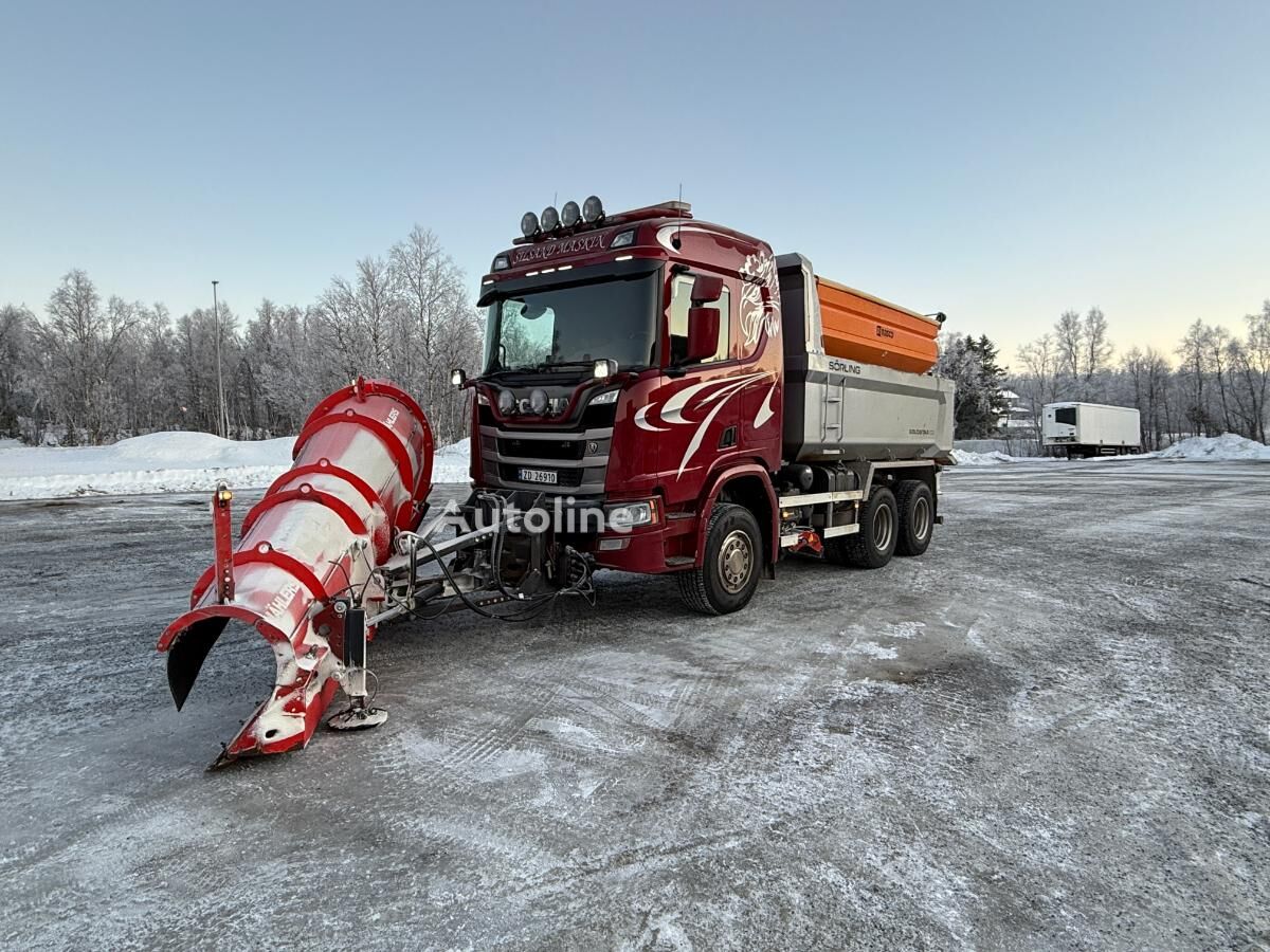 Prodaje se Scania R540 Komplett brøytebil kiper na aukciji
