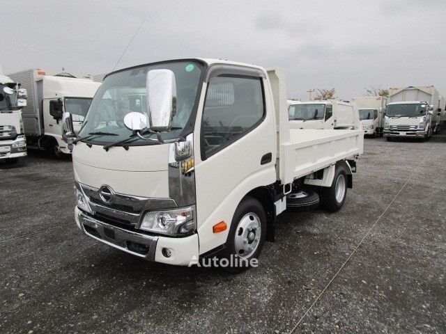 Hino DUTRO kiper