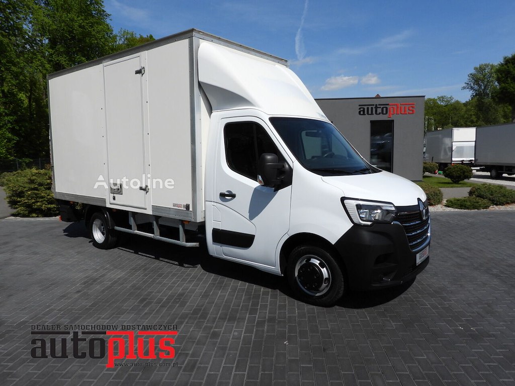 Renault MASTER BOX LIFT 8 PALLETS CRUISE CONTROL NAVIGATION LED LIGHTS T kamion furgon < 3.5t