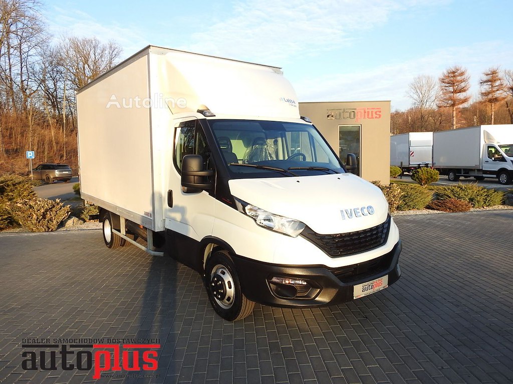 IVECO DAILY 35S16 BOX LIFT 8 PALLETS CRUISE CONTROL AIR CONDITIONING T kamion furgon < 3.5t