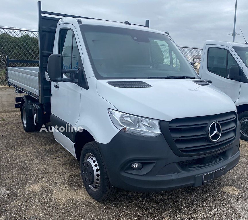 Mercedes-Benz 415 CDI 37/35 kamion s ravnom platformom < 3.5t