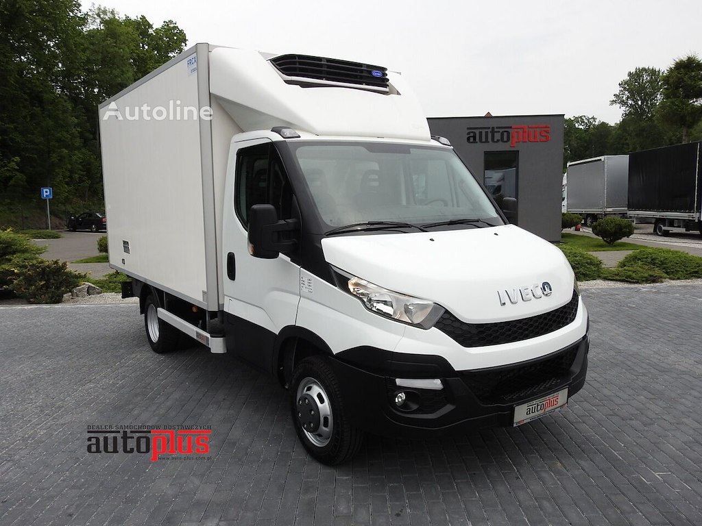 IVECO DAILY 35S15 REGRIGERATOR BOX -12*C 8 PALLETS CRUISE CONTROL TWIN kamion hladnjača < 3.5t