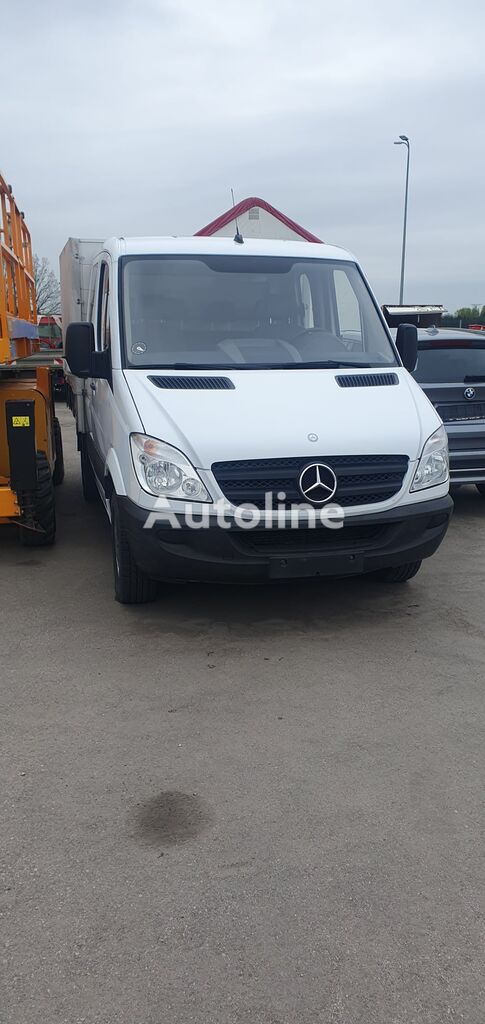Mercedes-Benz Sprinter 213 kamion s ceradom < 3.5t
