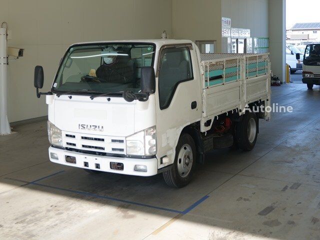 Isuzu ELF kamion s ravnom platformom