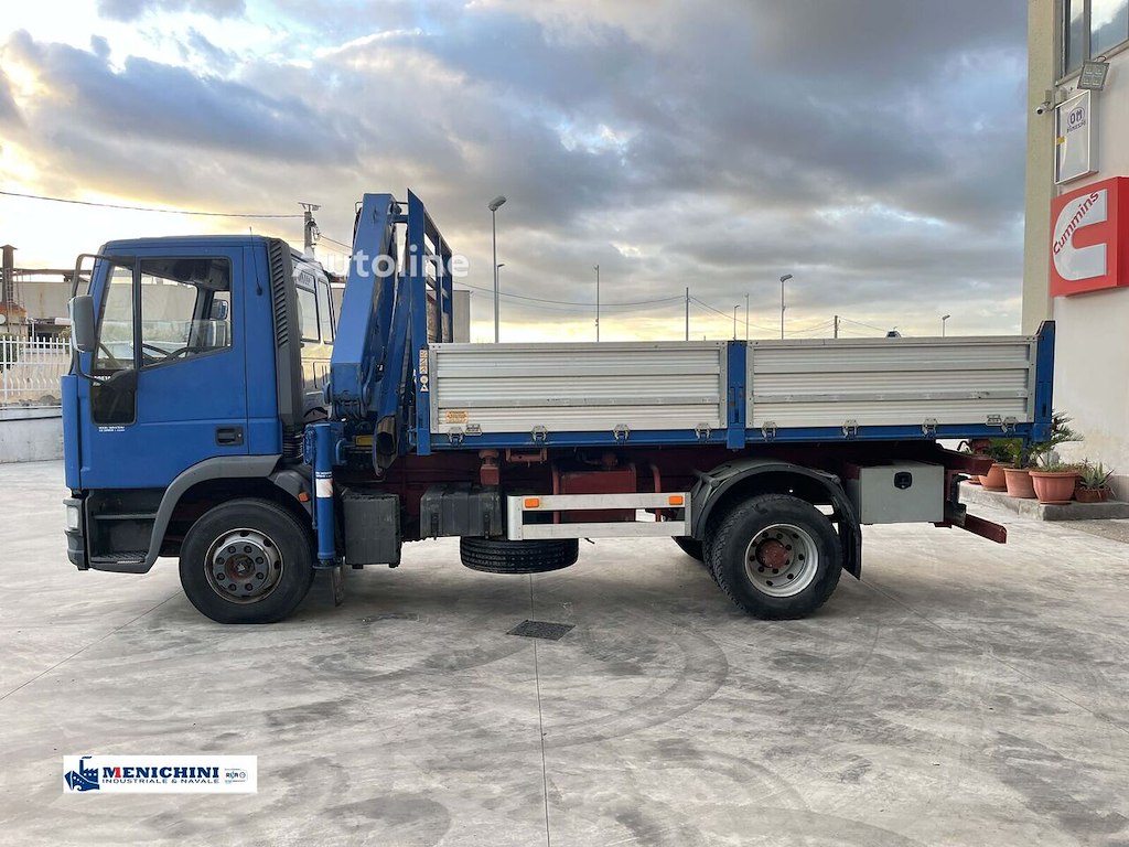 IVECO EuroCargo 120E18 kamion s ravnom platformom