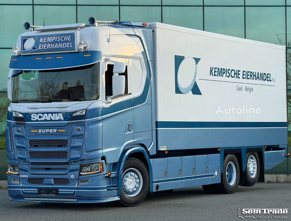 Scania S650 NGS King Retarder Full AIR Full Options VÉDÉCAR Isolated kamion furgon