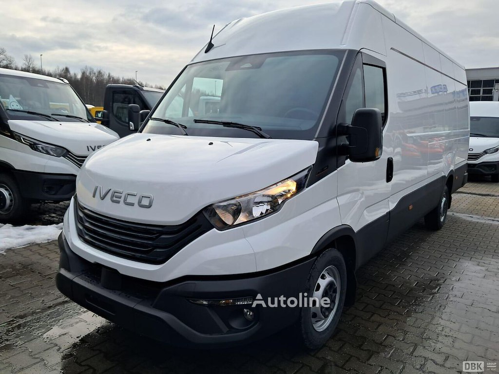 Novi IVECO Daily minibus furgon