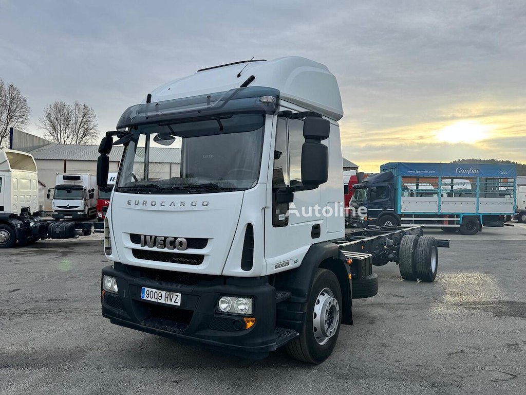 IVECO EUROCARGO 180E28 kamion šasija