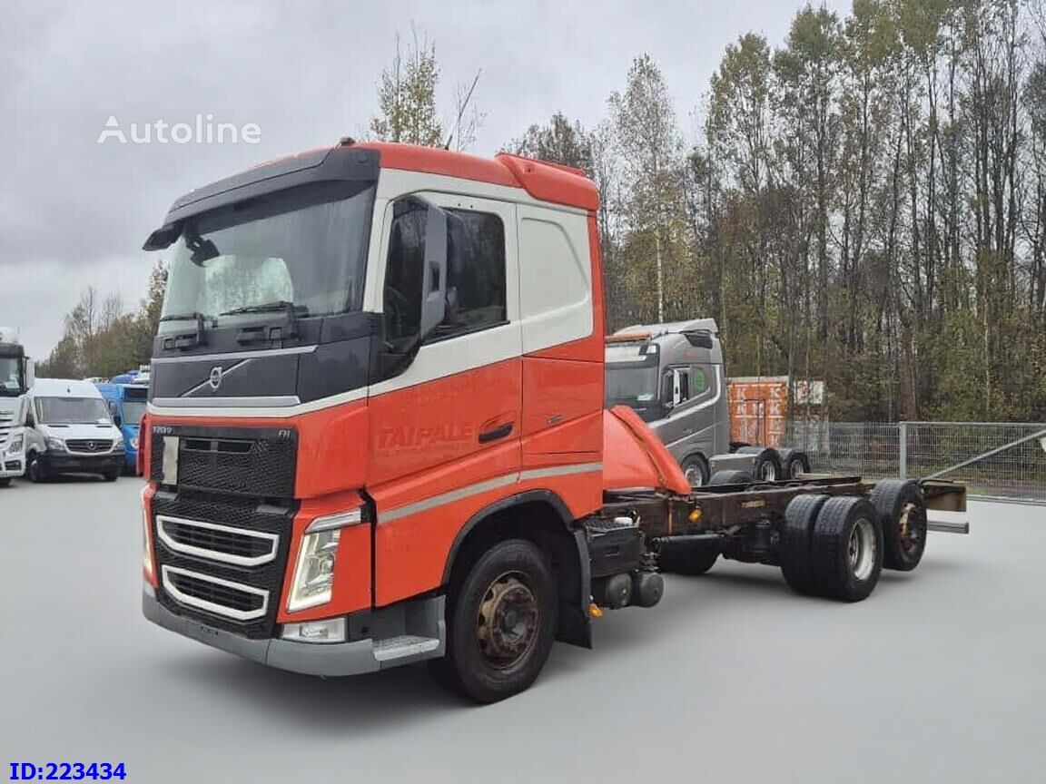 Volvo FH13 500HP 6x2 kamion šasija