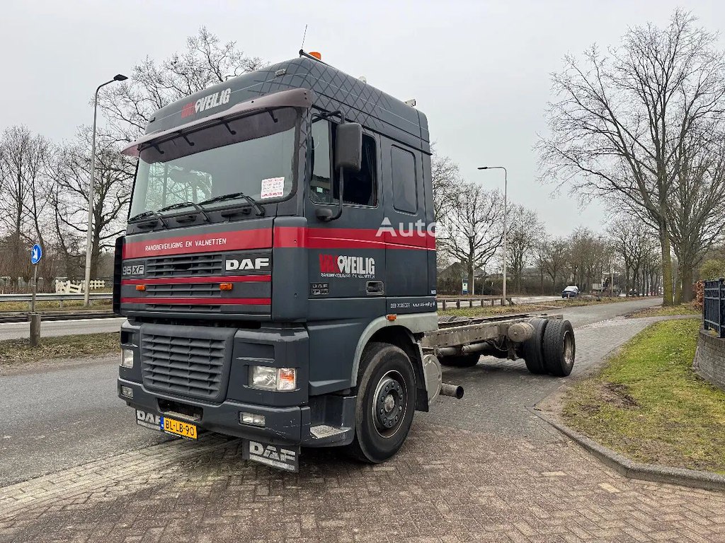 DAF XF 95.380 Euro 3 Handgeschakeld kamion šasija