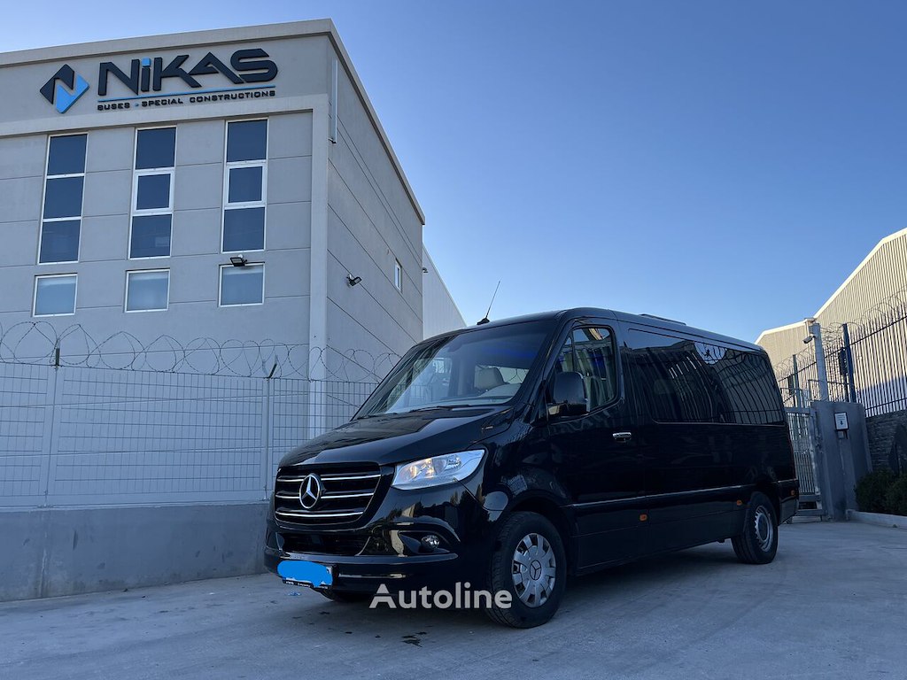 Mercedes-Benz Sprinter putnički minibus