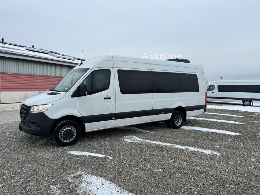 Novi Mercedes-Benz 519CDI putnički minibus