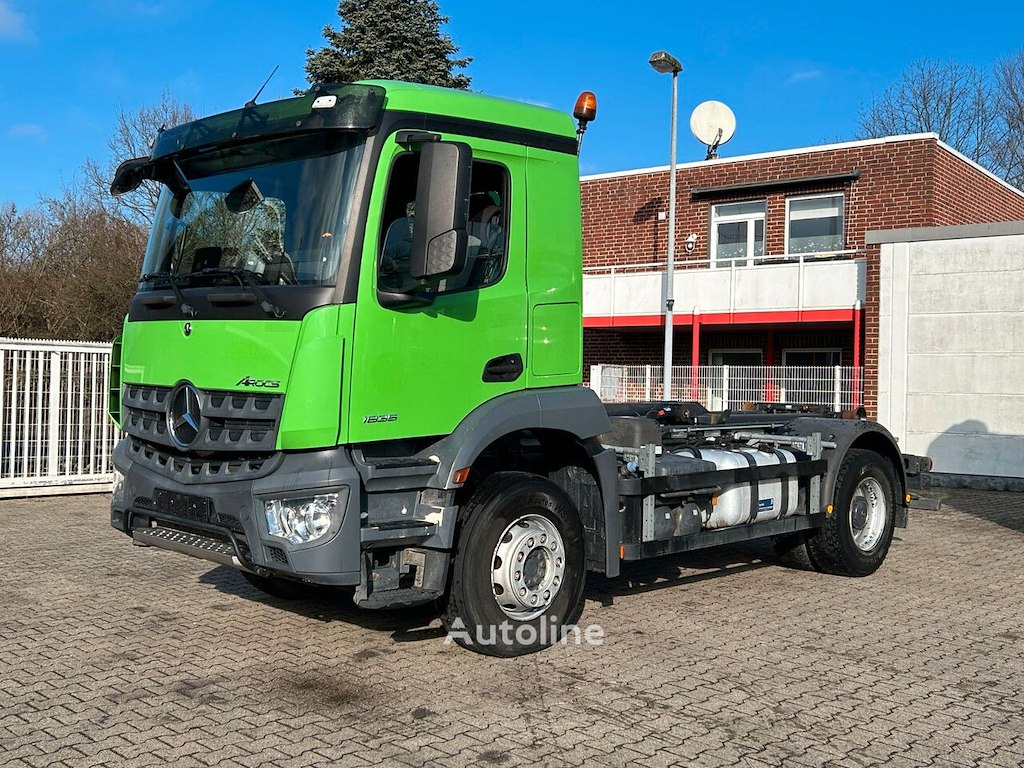 Mercedes-Benz Arocs 1835 kamion rol kiper