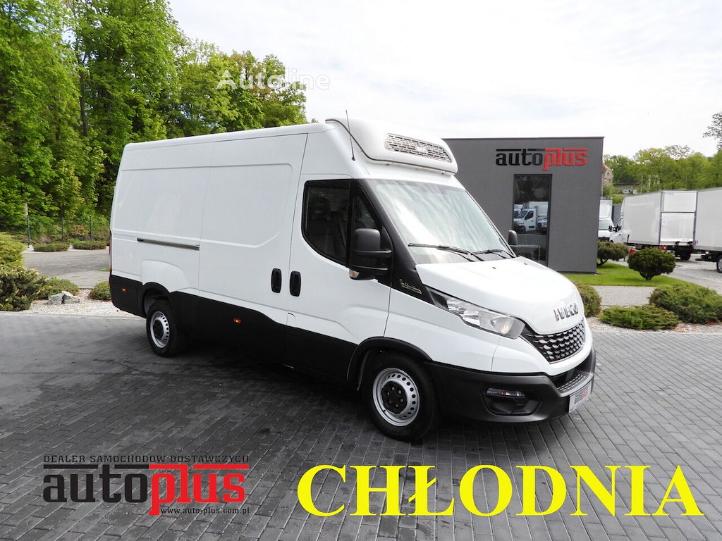 IVECO DAILY 35S14 REFRIGERATOR VAN -10*C POWER SUPPLY 230V CRUISE CONT minibus hladnjača
