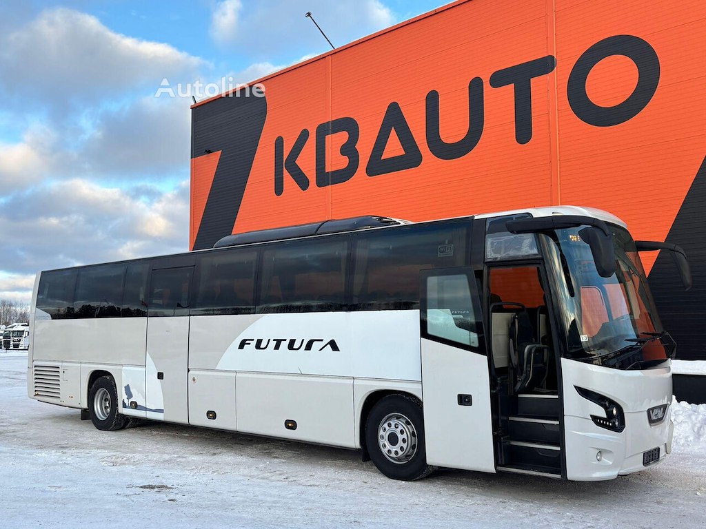 VDL Futura FMD2 4x2 AC / AUXILIARY HEATING / TV prigradski autobus