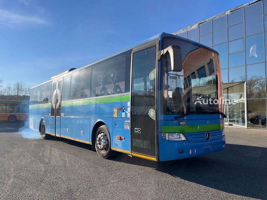Mercedes-Benz Integro prigradski autobus