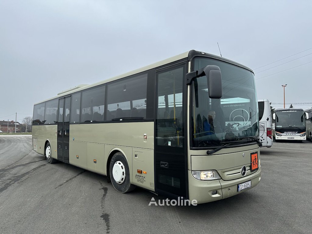 Mercedes-Benz Integro prigradski autobus