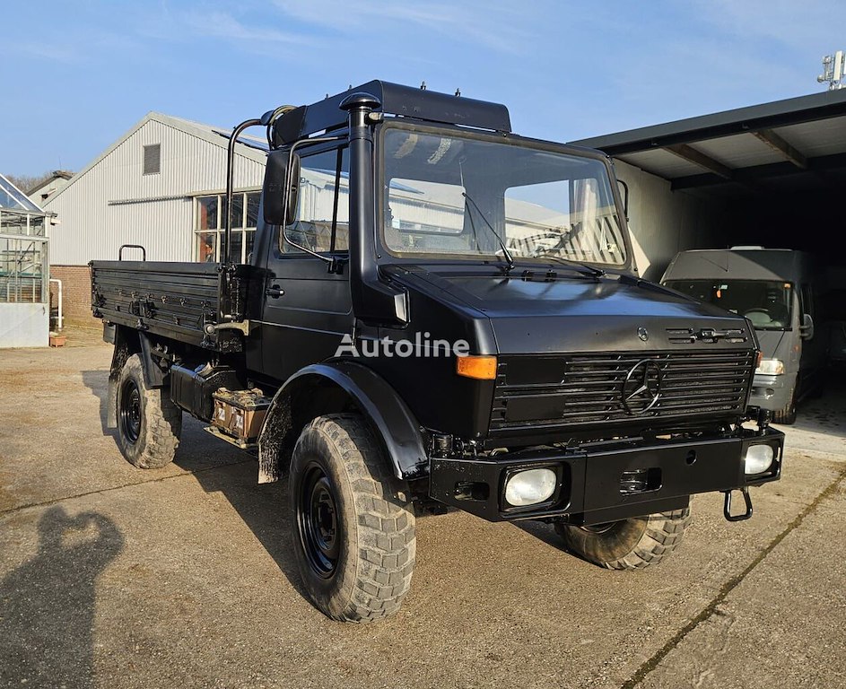 Mercedes-Benz Unimog U1300 univerzalna komunalna mašina