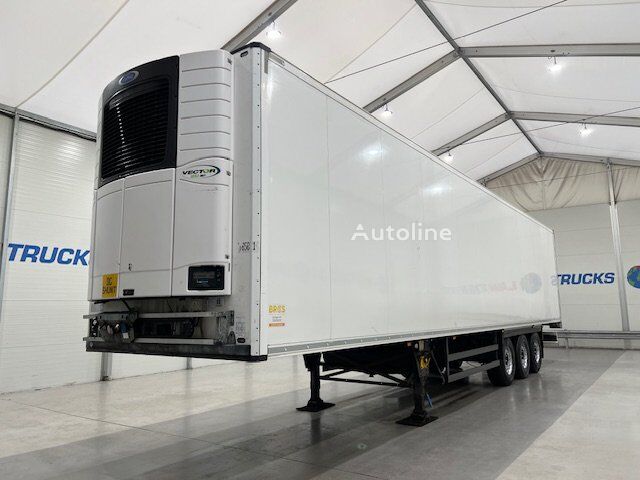Schmitz Cargobull Tri Axle Fridge Trailer poluprikolica hladnjača