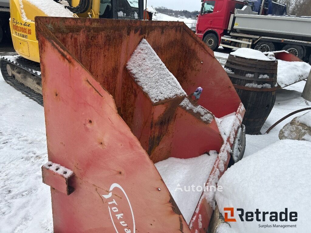 Prodaje se Tokvam SWL 150 liter montirani čistač snega na aukciji