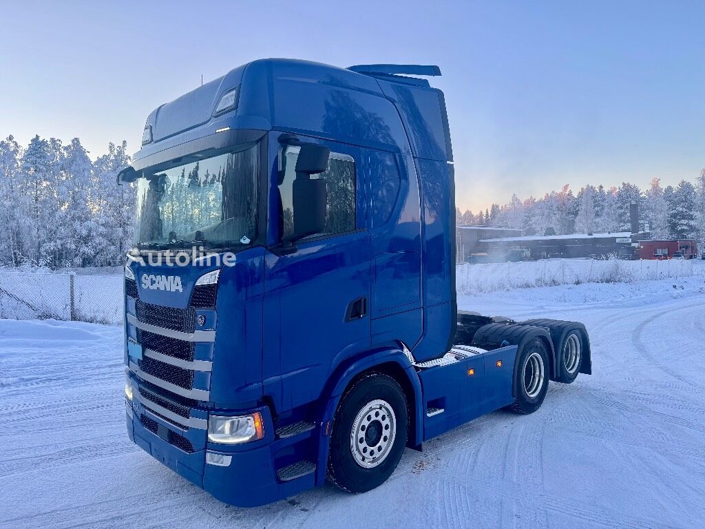 Scania S540 6x2 tegljač