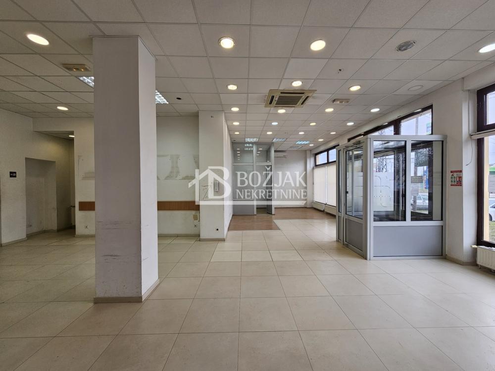 Poslovni prostor, Žitni trg ID#2555
1.500 €