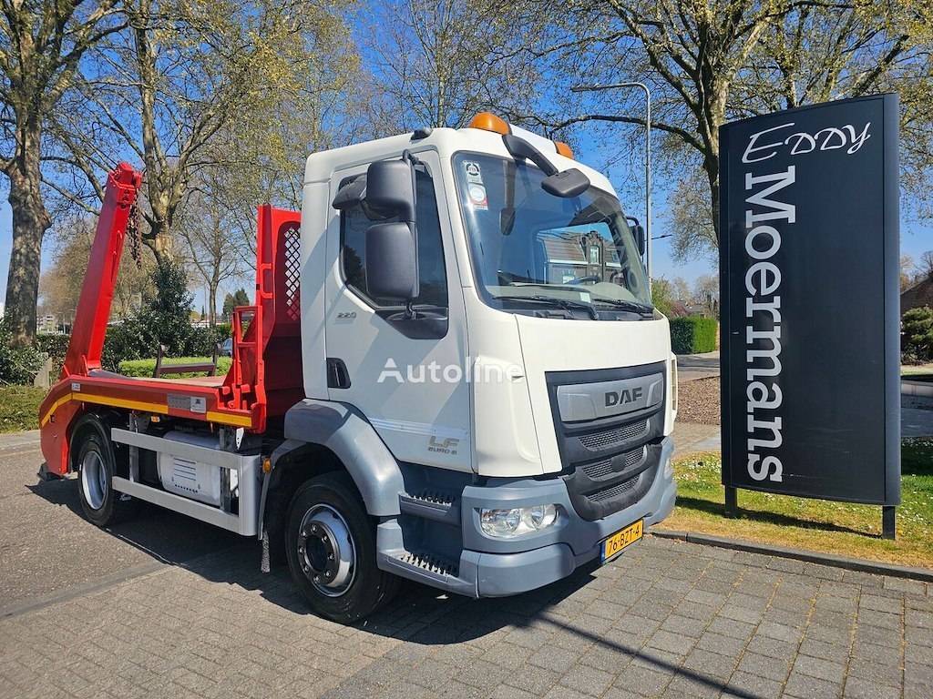 DAF LF 220 kamion autopodizač kontejnera