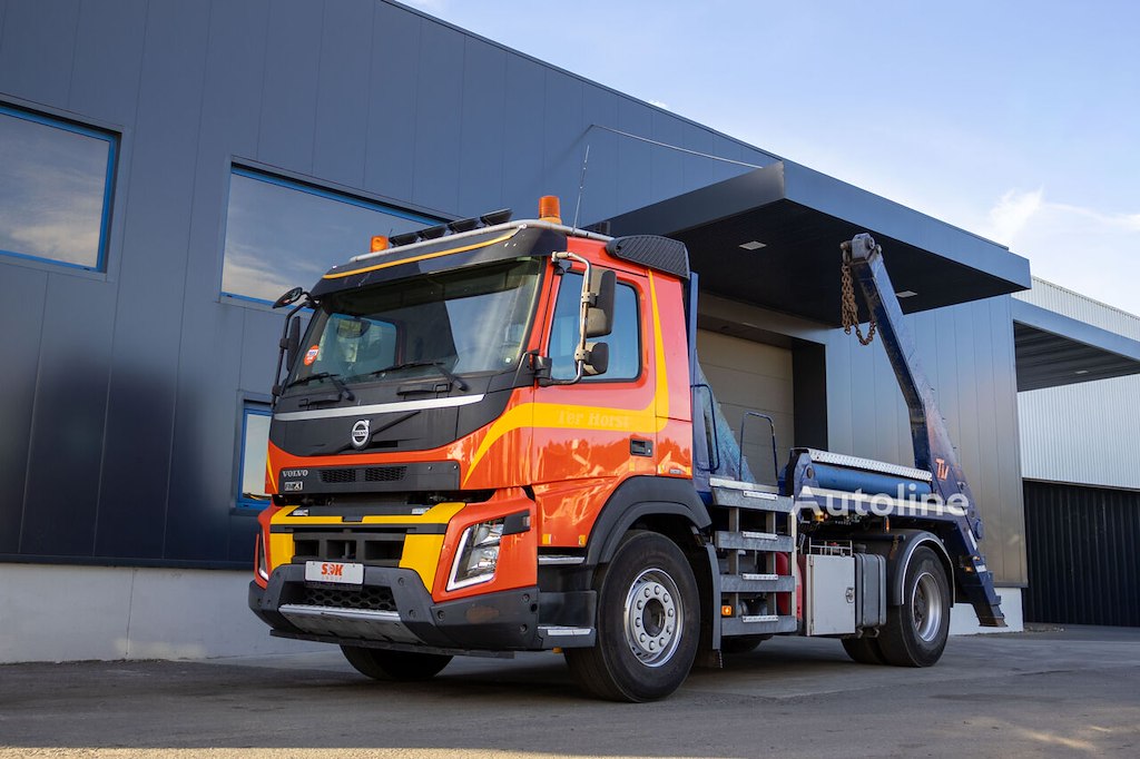 Volvo FM 460 kamion autopodizač kontejnera